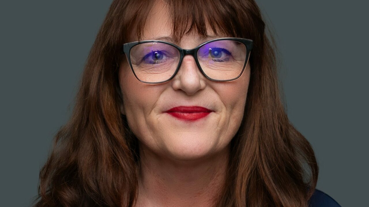 Talk to an Expert - ZCS Distribution